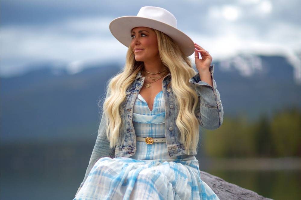 15 Best Stylish Country Concert Outfits Youll Love Panaprium