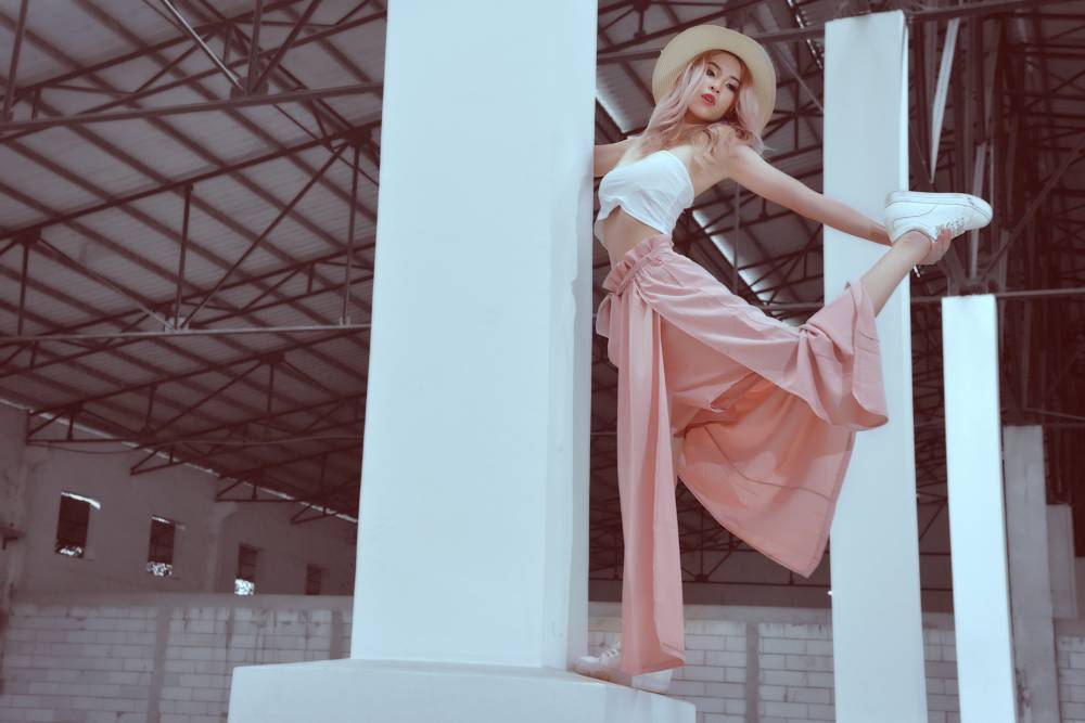 20 Beautiful And Timeless Outfits You Need To Wear | Panaprium