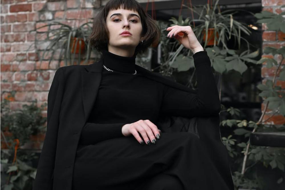 So kleiden Sie sich wie eine erfolgreiche Frau und beeindrucken | Panaprium