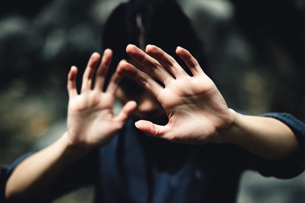 How to Protect Yourself Energetically Without Rituals or Tools – Panaprium