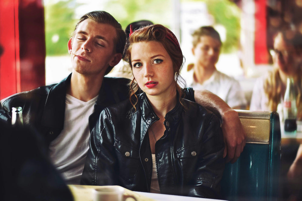 15 Exclusive Grease-themed Looks To Skyrocket The Grease Party | Panaprium