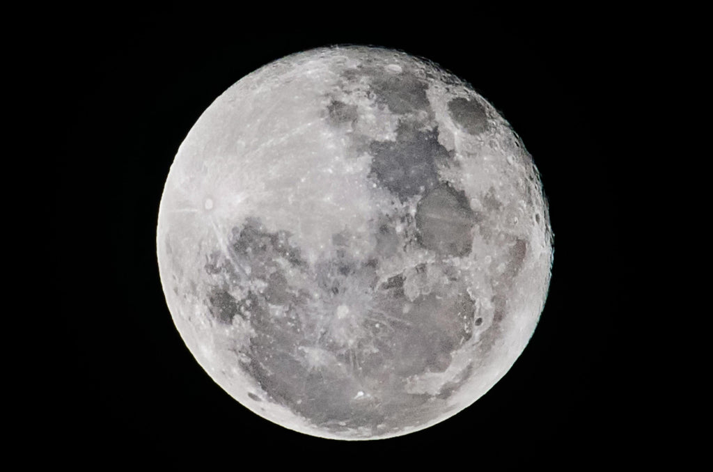 How the Moon Phase at Your Birth Shapes Your Soul’s Life Path – Panaprium