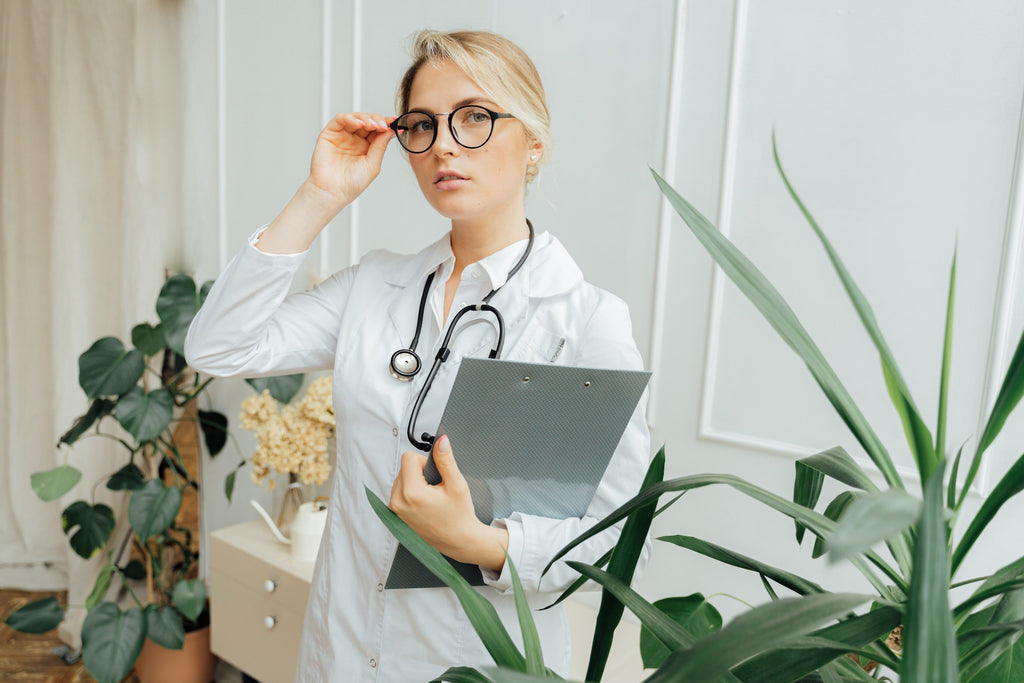 The Ultimate Guide To Hospital Interview Outfits - 15 Recommendations ...
