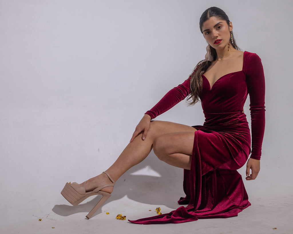 30 Amazing Outfit Tips For An Hourglass Body Shape | Panaprium