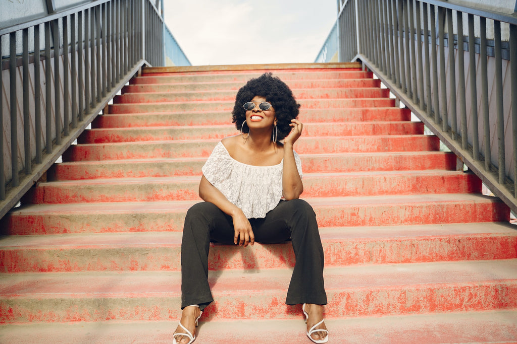 What To Wear With Black Pants - 40 Amazing Outfit Ideas | Panaprium