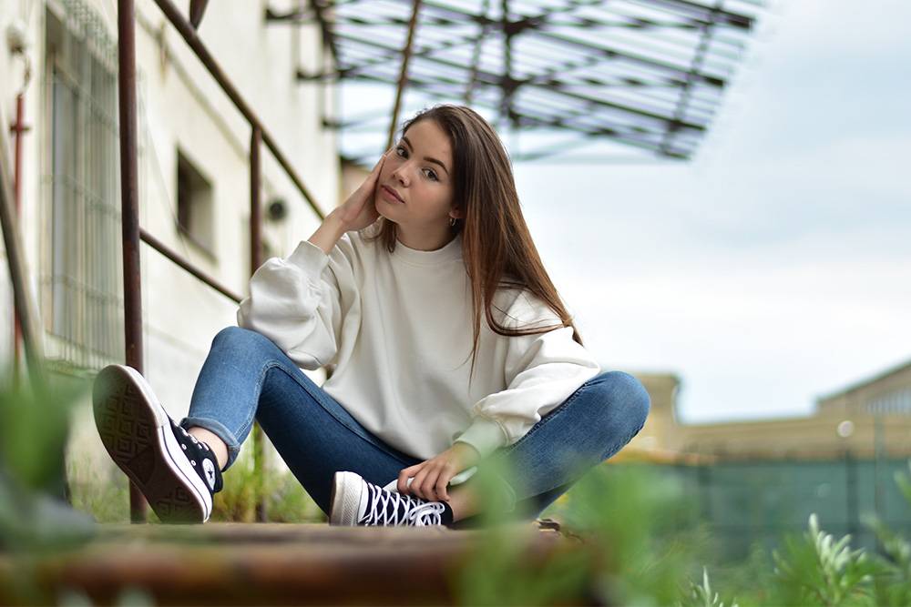 10+ Best VSCO Girl Aesthetic Outfit Ideas You'll Love | Panaprium