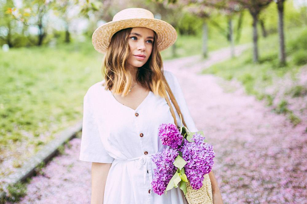 15 Best Outfits To Wear To Church On Easter Sunday | Panaprium